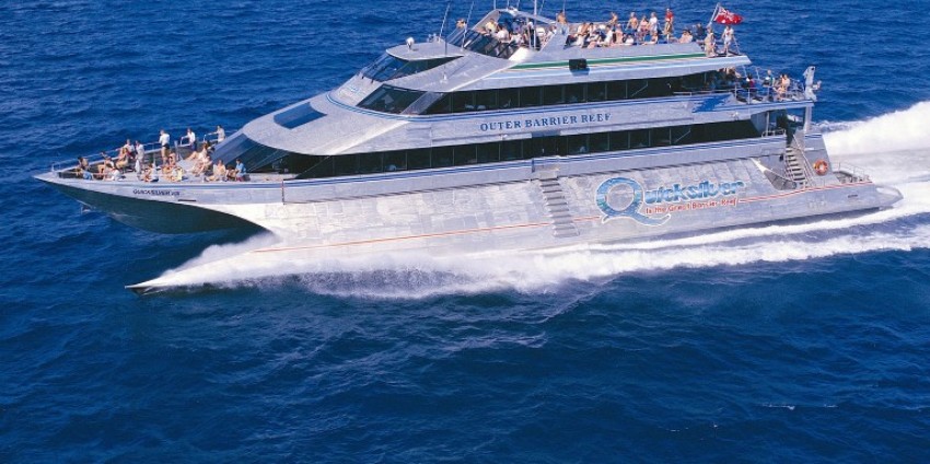 Quicksilver Reef Trip, Port Douglas - Everything Australia